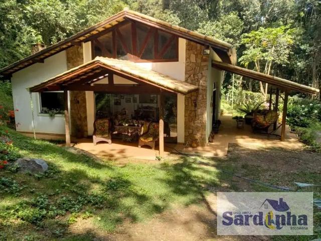 Casa / Sobrado para Venda em Ibiúna/SP Centro 3 Quartos