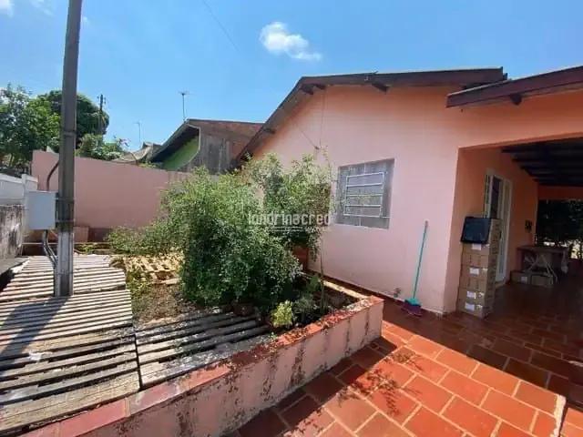 Casa / Sobrado para Venda em Ibiporã/PR Centro 2 Quartos