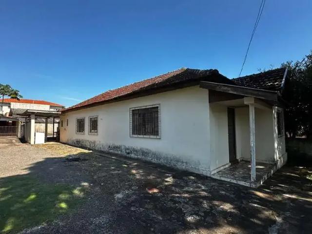 Casa / Sobrado para Venda em Ibiporã/PR Centro 6 Quartos