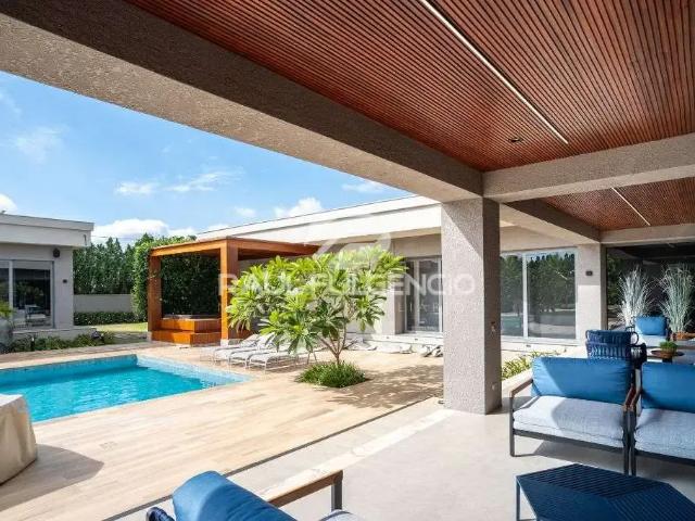 Casa / Sobrado para Venda em Ibiporã/PR Chácaras Itaúna 4 Quartos