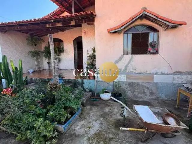Casa / Sobrado para Venda em Ibirité/MG Ouro Negro 3 Quartos