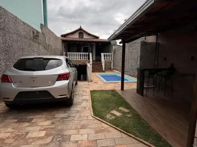 Casa / Sobrado para Venda em Ibirité/MG Novo Horizonte 3 Quartos