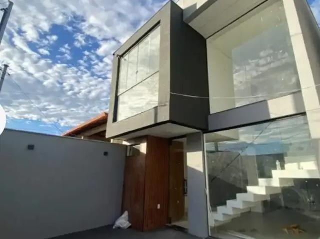Casa / Sobrado para Venda em Ibirité/MG São Pedro 3 Quartos