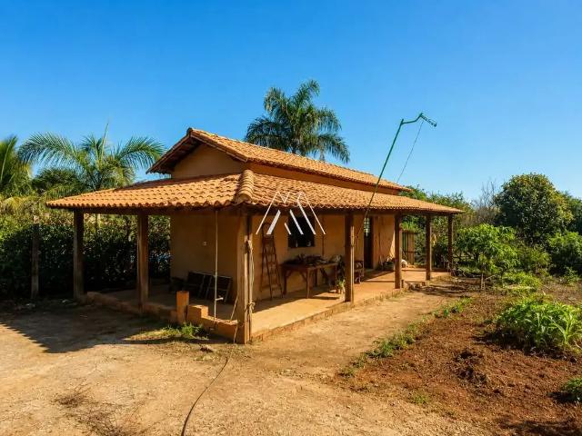Casa / Sobrado para Venda em Igarapé/MG Condomínio Vale da Serra 2 Quartos