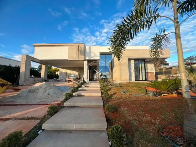 Casa / Sobrado para Venda em Igarapé/MG Condomínio Gran Royalle 3 Quartos