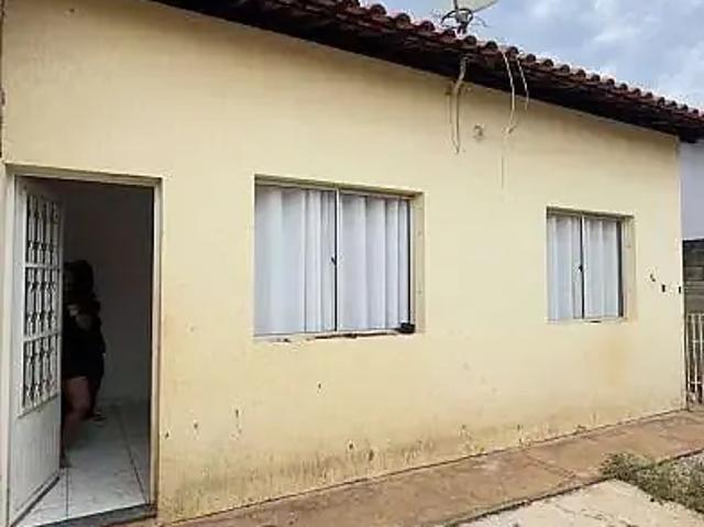 Casa / Sobrado para Venda em Igarapé/MG Canarinho 2 Quartos