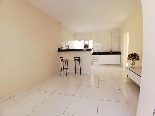 Casa / Sobrado para Venda em Igarapé/MG Canarinho 2 Quartos