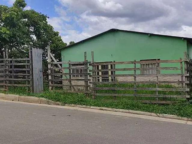 Casa / Sobrado para Venda em Igarapé/MG Fernão Dias 2 Quartos