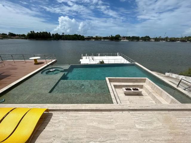 Casa / Sobrado para Venda em Igarassu/PE Nova Cruz 9 Quartos
