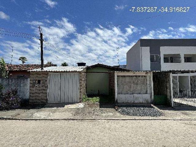 Casa / Sobrado para Venda em Igarassu/PE Agamenon Magalhães 2 Quartos