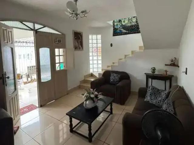 Casa / Sobrado para Venda em Igarassu/PE Centro 3 Quartos