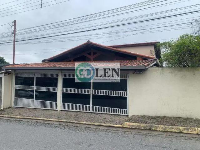 Casa / Sobrado para Venda em Igaratá/SP Centro 3 Quartos