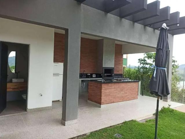 Casa / Sobrado para Venda em Igaratá/SP Rosa Helena 4 Quartos