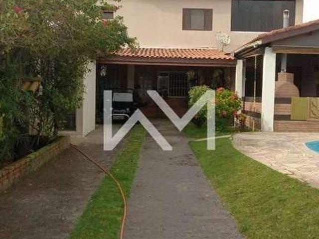 Casa / Sobrado para Venda em Iguape/SP Centro 4 Quartos