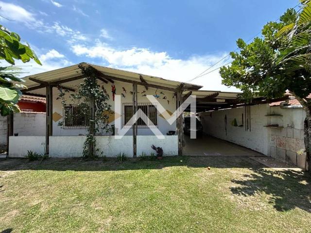 Casa / Sobrado para Venda em Iguape/SP Praia da Juréia 3 Quartos