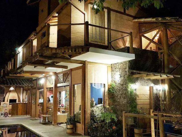 Casa / Sobrado para Venda em Ilhabela/SP Barra Velha 3 Quartos