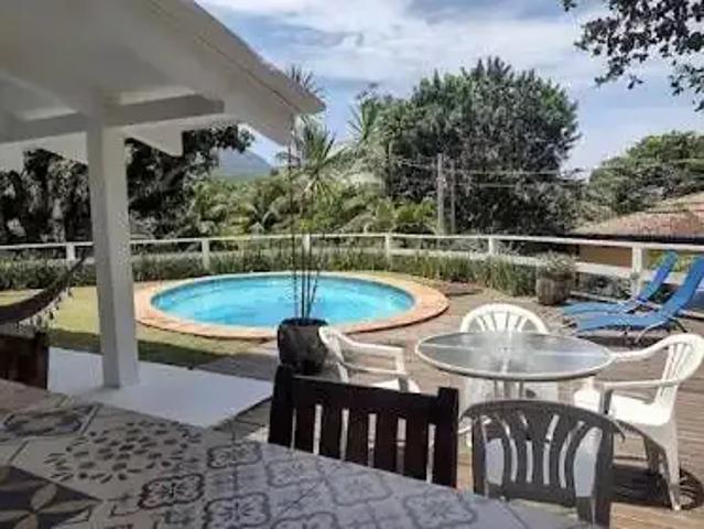 Casa / Sobrado para Venda em Ilhabela/SP Centro 3 Quartos