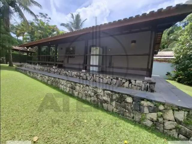 Casa / Sobrado para Venda em Ilhabela/SP Costa Bela 2 Quartos