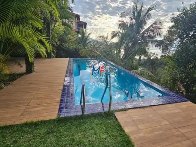 Casa / Sobrado para Venda em Ilhabela/SP Perequê 3 Quartos