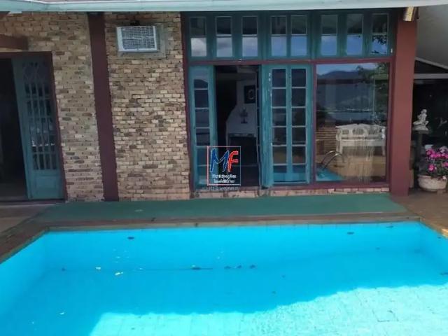 Casa / Sobrado para Venda em Ilhabela/SP Perequê 5 Quartos