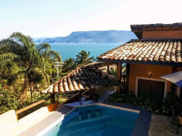 Casa / Sobrado para Venda em Ilhabela/SP São Pedro 8 Quartos