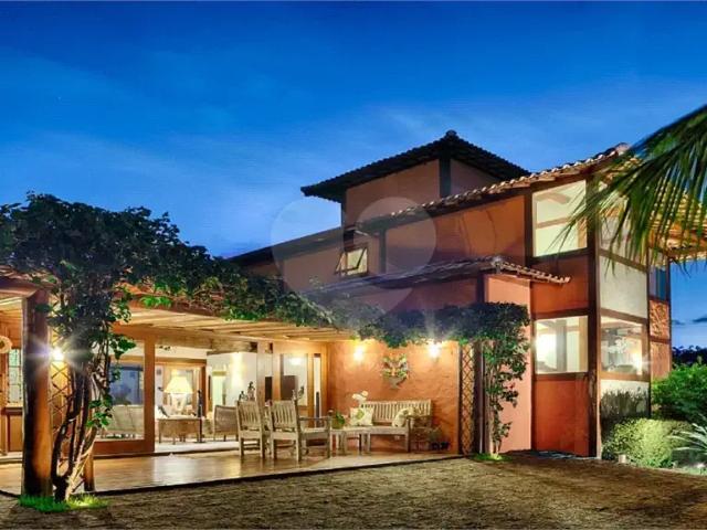 Casa / Sobrado para Venda em Ilhabela/SP São Pedro 2 Quartos