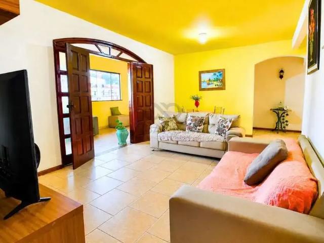Casa / Sobrado para Venda em Ilhéus/BA Tapera 3 Quartos