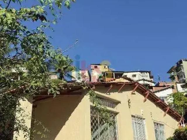 Casa / Sobrado para Venda em Ilhéus/BA Teresópolis 3 Quartos