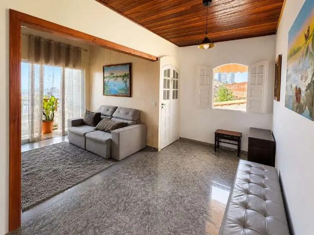 Casa / Sobrado para Venda em Ilhéus/BA Hernani Sá 6 Quartos