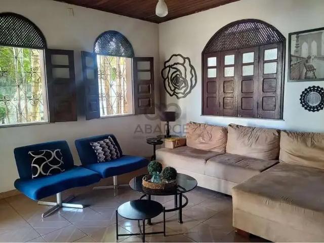 Casa / Sobrado para Venda em Ilhéus/BA Jardim Savóia 4 Quartos