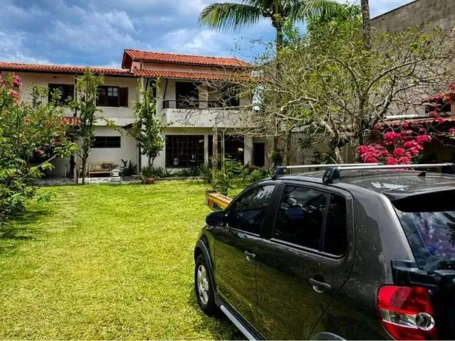 Casa / Sobrado para Venda em Ilhéus/BA Nossa Senhora da Vitória 3 Quartos