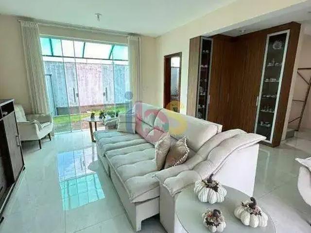 Casa / Sobrado para Venda em Ilhéus/BA Olivença 5 Quartos