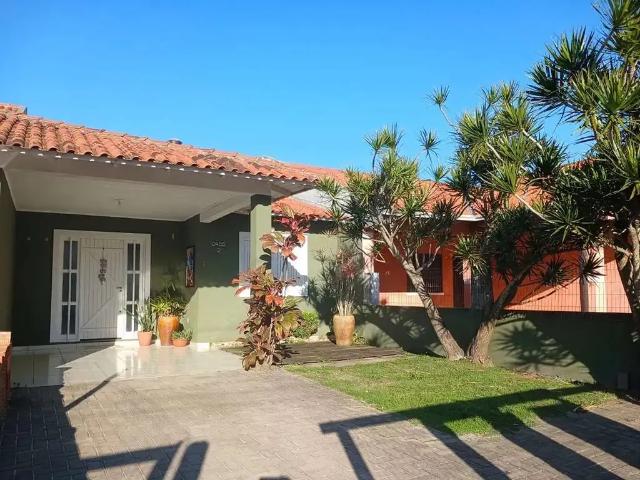Casa / Sobrado para Venda em Imbé/RS Centro 2 Quartos