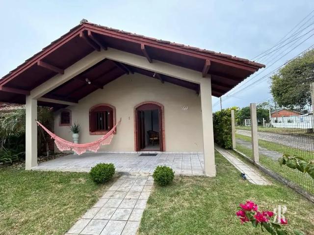 Casa / Sobrado para Venda em Imbé/RS Centro 3 Quartos