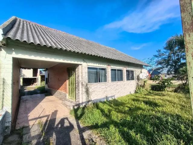 Casa / Sobrado para Venda em Imbé/RS Centro 3 Quartos