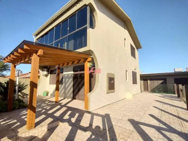 Casa / Sobrado para Venda em Imbé/RS Centro 3 Quartos