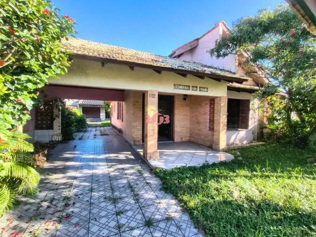 Casa / Sobrado para Venda em Imbé/RS Centro 3 Quartos
