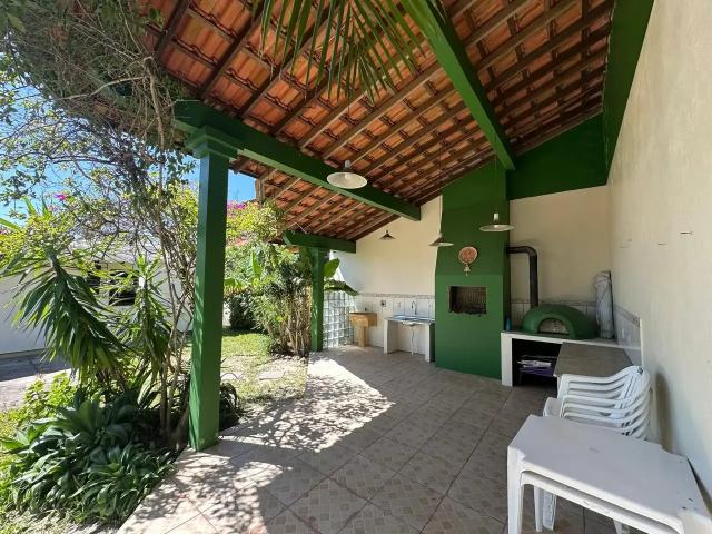Casa / Sobrado para Venda em Imbé/RS Centro 3 Quartos