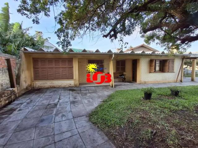 Casa / Sobrado para Venda em Imbé/RS Centro 3 Quartos
