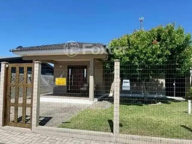Casa / Sobrado para Venda em Imbé/RS Centro 3 Quartos