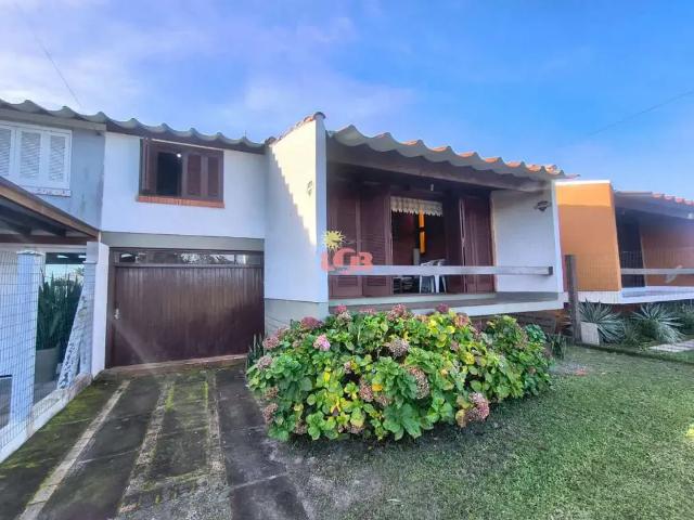 Casa / Sobrado para Venda em Imbé/RS Centro 3 Quartos