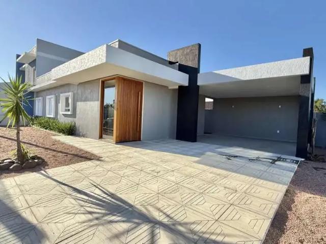 Casa / Sobrado para Venda em Imbé/RS Centro 3 Quartos