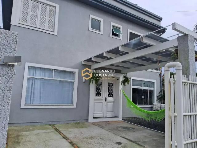 Casa / Sobrado para Venda em Imbé/RS Centro 3 Quartos