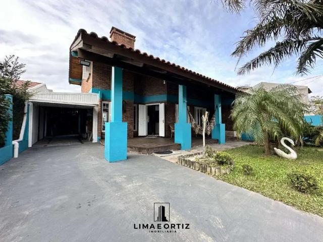 Casa / Sobrado para Venda em Imbé/RS Centro 3 Quartos