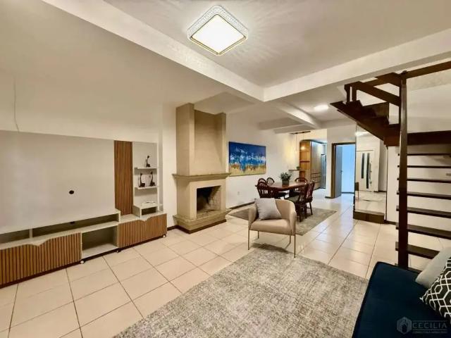 Casa / Sobrado para Venda em Imbé/RS Centro 3 Quartos