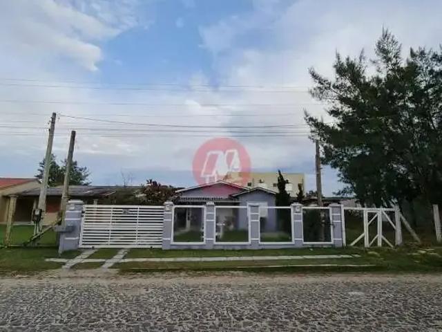 Casa / Sobrado para Venda em Imbé/RS Centro 3 Quartos