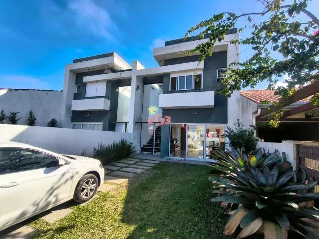 Casa / Sobrado para Venda em Imbé/RS Centro 3 Quartos