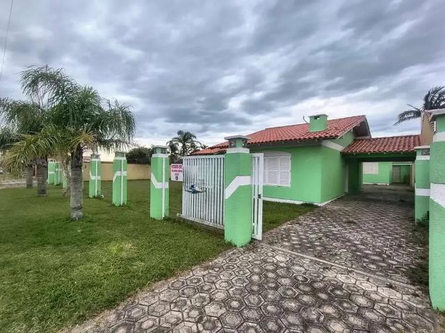 Casa / Sobrado para Venda em Imbé/RS Centro 3 Quartos