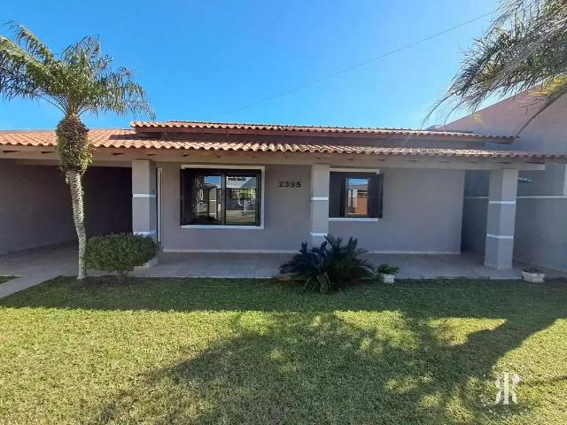 Casa / Sobrado para Venda em Imbé/RS Centro 3 Quartos