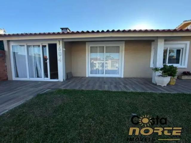 Casa / Sobrado para Venda em Imbé/RS Centro 3 Quartos